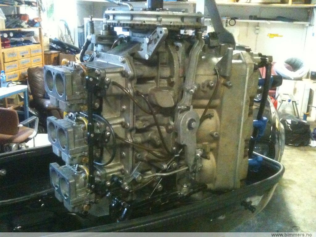 Marshan 19' With Mercury XR2 200hp race engine. How much setback?
